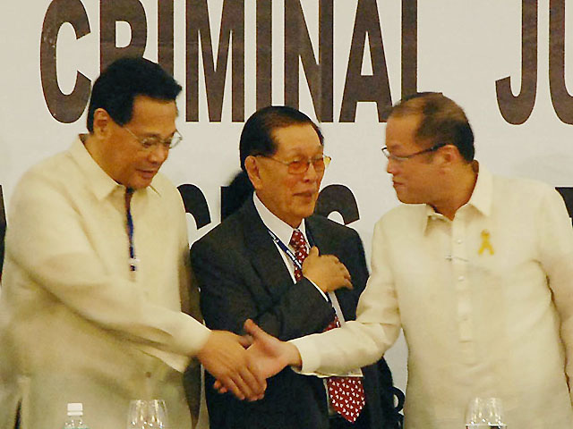 Supreme Court Chief Justice Renato Corona impeached | GMA News Online