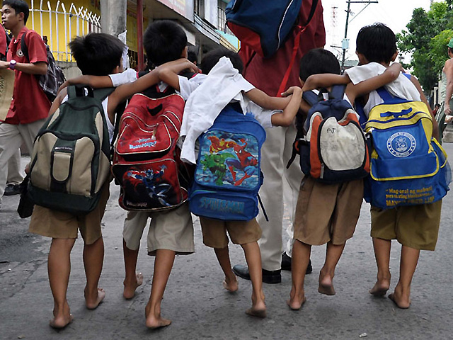 DepEd wants more focus on teaching GMRC in school | GMA News Online