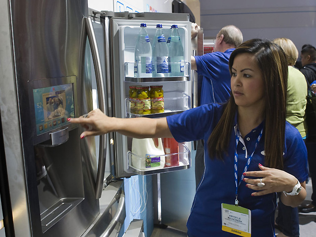Your fridge just texted: Japan electronics firms pin hopes on 'smart ...