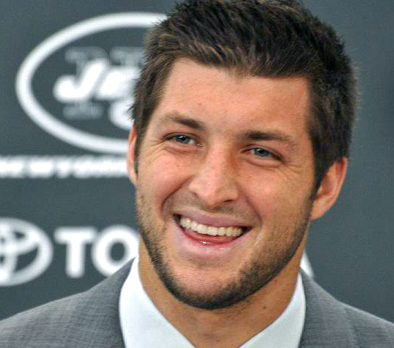 Fil-Am reporter talks of 'Tebowing' | GMA News Online