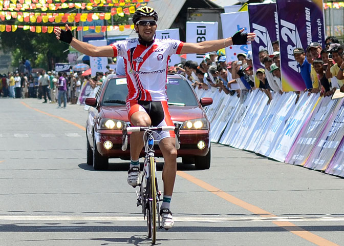Cycling: Uzbek Turaev shows climbing skills Stage Three Le Tour win ...