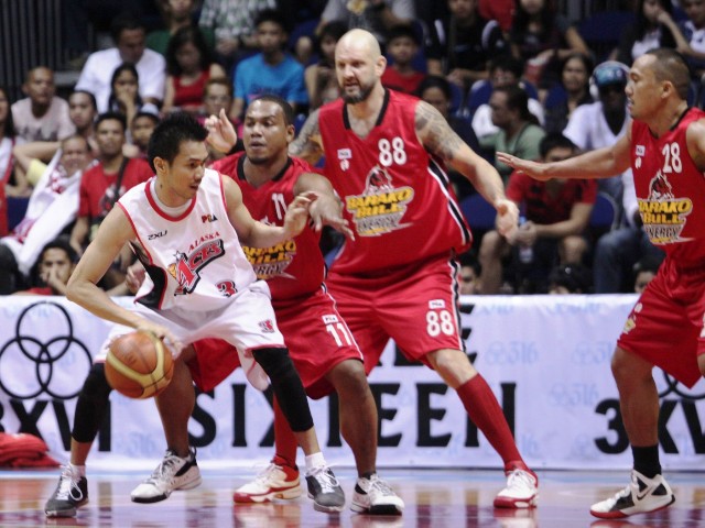 PBA: Barako Bull dumps Alaska to enter Commissioner's Cup semis | GMA ...