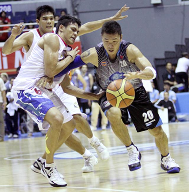 PBA Weekly Warriors: Big men have big games, but Gary David still ...
