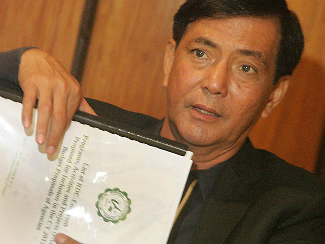 Ex-Cebu City Mayor Rama denies alleged drugs involvement | GMA News Online