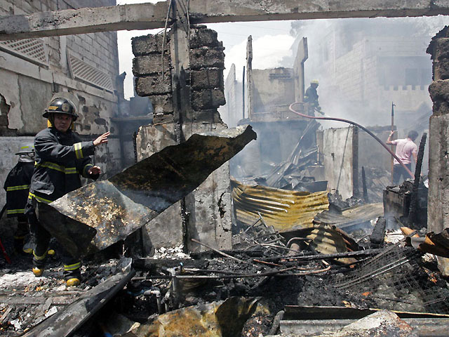 1 hurt, more than 100 families lose homes in Pasay fire | GMA News Online