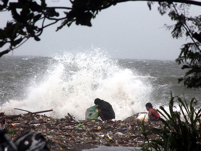 PAGASA: Storm Gener now a typhoon; Batanes under signal 3 | GMA News Online