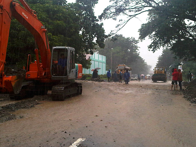 PAGASA: 'Helen' moves toward West PHL Sea; 18 areas still under storm ...