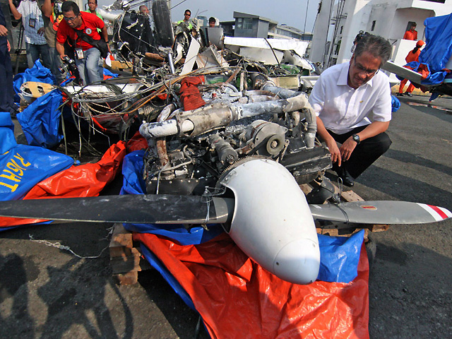 CAAP inspector suspended for certifying crashed Robredo plane | GMA ...