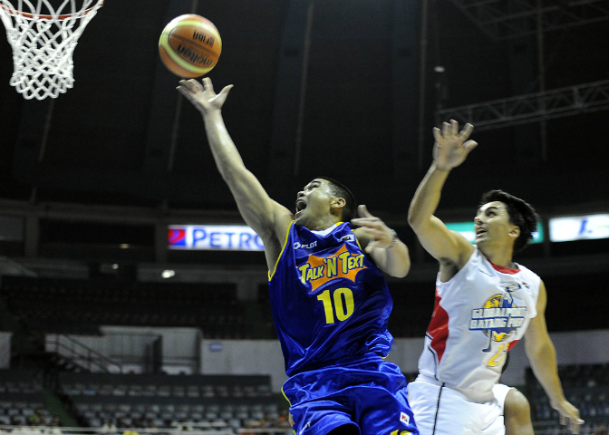 PBA: Talk 'N Text survives GlobalPort in Iloilo | GMA News Online