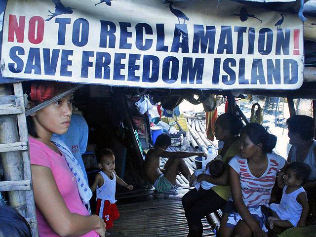The women of Freedom Islands | GMA News Online