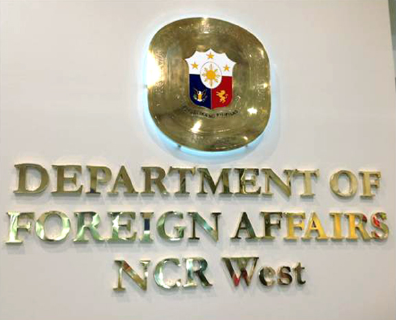 DFA opens consular office at SM City Manila | GMA News Online