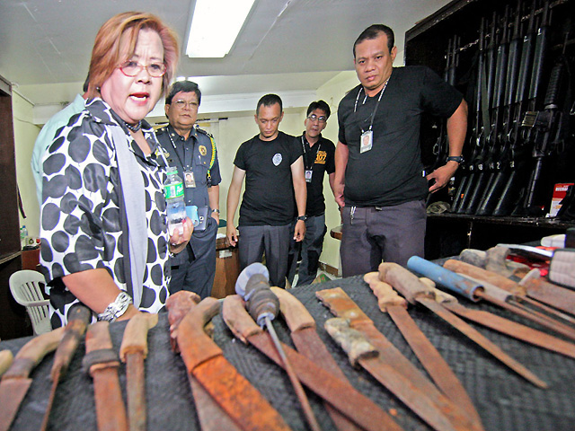 De Lima replaces prisons OIC, appoints new senior officials | GMA News ...