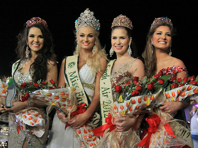Fil-German model places 2nd in Miss Earth contest | GMA News Online