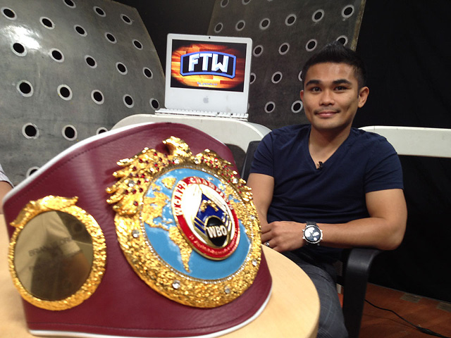 Shadow boxing - Being Viloria in the age of Pacquiao | GMA News Online