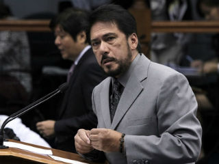 Sotto apologizes to Kennedy family but denies plagiarizing speeches ...