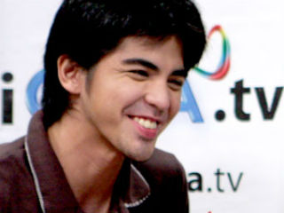 Mark Herras misses StarStruck batchmate Rainier Castillo | GMA News Online