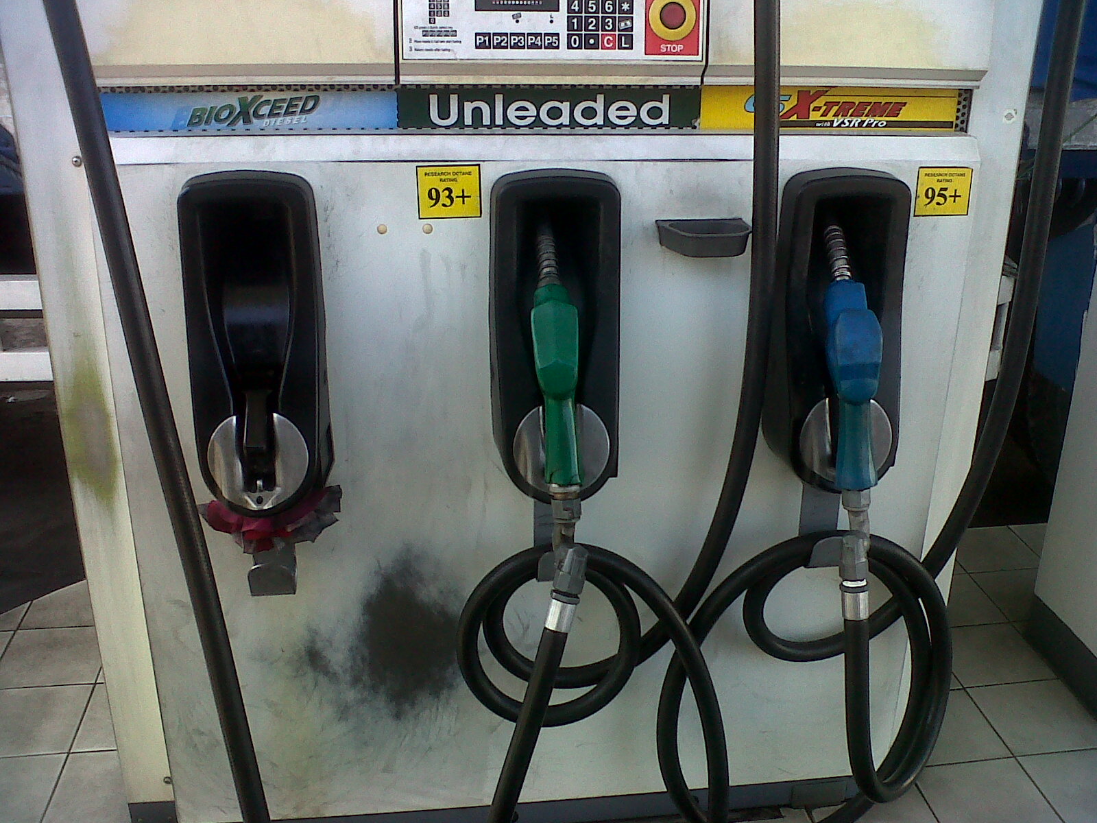 Petron, small players announce fuel price rollback for diesel | GMA ...