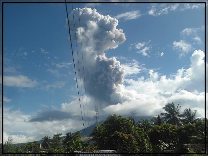 Deadly Mayon eruption just a mild event in last 400 years | GMA News Online