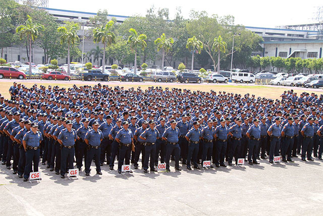 PNoy swears in PNP chief, 47 other newly-promoted police officers | GMA ...